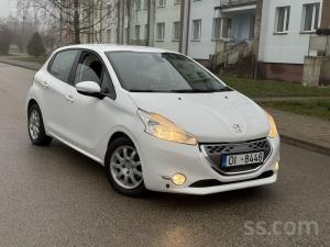 Balts Peugeot 208 2012 Aizkraukle, ar dzinēja tilpumu 1.40 L un nobraukumu 0 tūkst. km par 4250 €, foto 4 vietnē AUTOMOTO.COM.LV