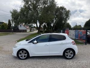 Balts Peugeot 208 2013 Ventspils, ar dzinēja tilpumu 1.60 L un nobraukumu 155 tūkst. km par 3990 €, foto 8 vietnē AUTOMOTO.COM.LV