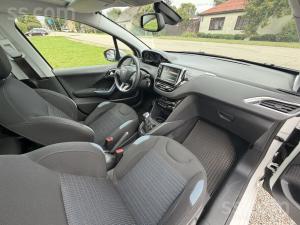 Balts Peugeot 208 2013 Ventspils, ar dzinēja tilpumu 1.60 L un nobraukumu 155 tūkst. km par 3990 €, foto 13 vietnē AUTOMOTO.COM.LV
