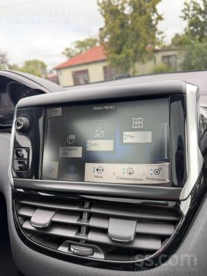 Balts Peugeot 208 2013 Ventspils, ar dzinēja tilpumu 1.60 L un nobraukumu 155 tūkst. km par 3990 €, foto 22 vietnē AUTOMOTO.COM.LV