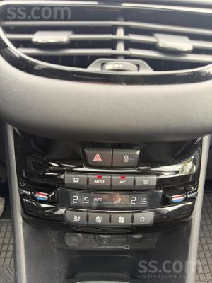 Balts Peugeot 208 2013 Ventspils, ar dzinēja tilpumu 1.60 L un nobraukumu 155 tūkst. km par 3990 €, foto 23 vietnē AUTOMOTO.COM.LV
