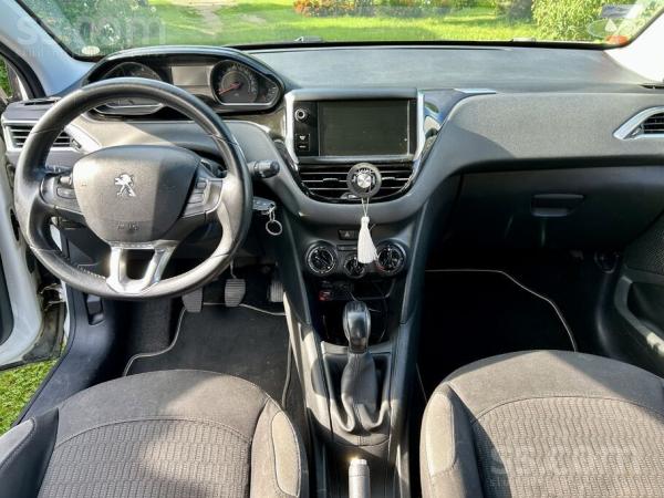 Balts Peugeot 208 2014 Liepāja, ar dzinēja tilpumu 1.60 L un nobraukumu 253 tūkst. km par 5200 €, foto 11 vietnē AUTOMOTO.COM.LV