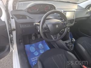 Белый Пежо 208 2014 в Талси, объемом двигателя 1.40 л и пробегом 213 тыс. км за 3700 €, фото 9 на AUTOMOTO.COM.LV