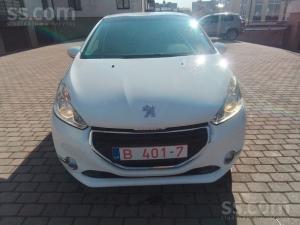 Balts Peugeot 208 2014 Rīga, ar dzinēja tilpumu 1.20 L un nobraukumu 0 tūkst. km par 3750 €, foto 3 vietnē AUTOMOTO.COM.LV