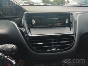 Balts Peugeot 208 2014 Rīga, ar dzinēja tilpumu 1.20 L un nobraukumu 0 tūkst. km par 3750 €, foto 14 vietnē AUTOMOTO.COM.LV