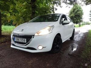 Balts Peugeot 208 2014 Vilkaviškis, ar dzinēja tilpumu 1.20 L un nobraukumu 230 tūkst. km par 2850 €, foto 8 vietnē AUTOMOTO.COM.LV