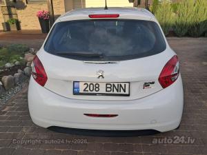 Balts Peugeot 208 2015 Tartu, ar dzinēja tilpumu 1.60 L un nobraukumu 133 tūkst. km par 4299 €, foto 5 vietnē AUTOMOTO.COM.LV