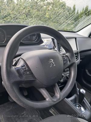 Balts Peugeot 208 2015 Tartu, ar dzinēja tilpumu 1.60 L un nobraukumu 133 tūkst. km par 4299 €, foto 10 vietnē AUTOMOTO.COM.LV