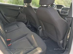Balts Peugeot 208 2015 Tartu, ar dzinēja tilpumu 1.60 L un nobraukumu 133 tūkst. km par 4299 €, foto 14 vietnē AUTOMOTO.COM.LV