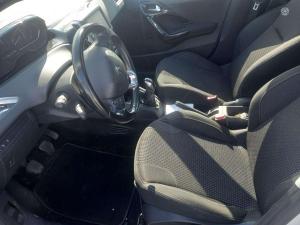 Balts Peugeot 208 2015 Panevēža, ar dzinēja tilpumu 1.20 L un nobraukumu 109 tūkst. km par 3850 €, foto 8 vietnē AUTOMOTO.COM.LV