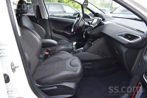 Balts Peugeot 208 2015 Kuldīga, ar dzinēja tilpumu 1.60 L un nobraukumu 0 tūkst. km par 6990 €, foto 6 vietnē AUTOMOTO.COM.LV