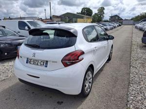 Balts Peugeot 208 2016 Tauragė, ar dzinēja tilpumu 1.20 L un nobraukumu 228 tūkst. km par 3200 €, foto 7 vietnē AUTOMOTO.COM.LV