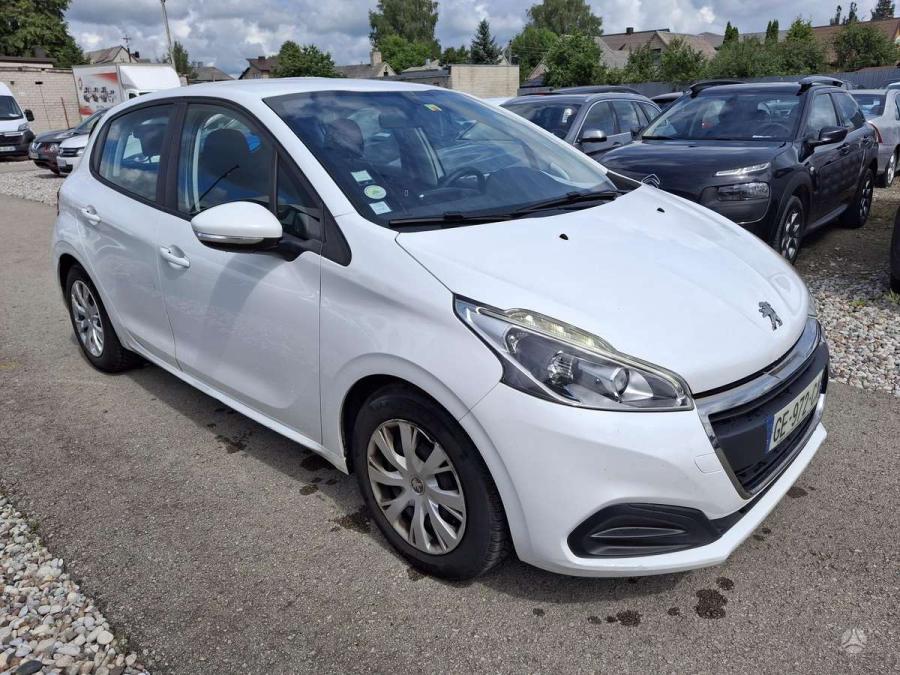 Balts Peugeot 208 2016 Tauragė, ar dzinēja tilpumu 1.20 L un nobraukumu 228 tūkst. km par 3200 €, foto 8 vietnē AUTOMOTO.COM.LV