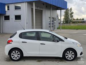 White Peugeot 208 2016 in Silute, with an engine capacity of 1.60 L and mileage of 237 thousand km for 3500 €, photo 7 on AUTOMOTO.COM.LV