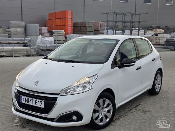 White Peugeot 208 2016 in Silute, with an engine capacity of 1.60 L and mileage of 237 thousand km for 3500 €, photo 10 on AUTOMOTO.COM.LV