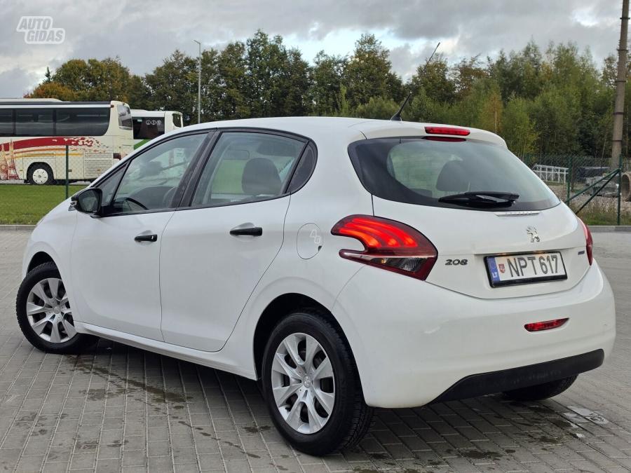 White Peugeot 208 2016 in Silute, with an engine capacity of 1.60 L and mileage of 237 thousand km for 3500 €, photo 12 on AUTOMOTO.COM.LV