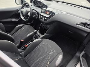 White Peugeot 208 2016 in Silute, with an engine capacity of 1.60 L and mileage of 237 thousand km for 3500 €, photo 20 on AUTOMOTO.COM.LV