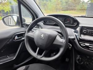 White Peugeot 208 2016 in Silute, with an engine capacity of 1.60 L and mileage of 237 thousand km for 3500 €, photo 23 on AUTOMOTO.COM.LV