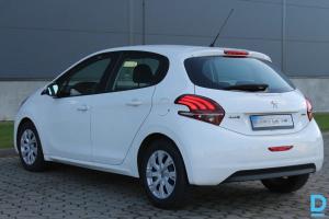 Balts Peugeot 208 2017 Rīga, ar dzinēja tilpumu 1.20 L un nobraukumu 194 tūkst. km par 3890 €, foto 4 vietnē AUTOMOTO.COM.LV