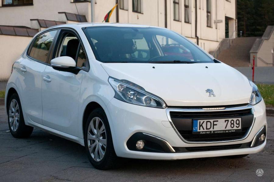 Balts Peugeot 208 2017 Viļņa, ar dzinēja tilpumu 1.20 L un nobraukumu 117 tūkst. km par 3900 €, foto 7 vietnē AUTOMOTO.COM.LV