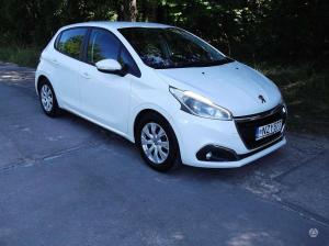 White Peugeot 208 2017 in Vilnius, with an engine capacity of 1.56 L and mileage of 260 thousand km for 2950 €, photo  on AUTOMOTO.COM.LV