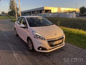 Balts Peugeot 208 2017 Rīga, ar dzinēja tilpumu 1.20 L un nobraukumu 107 tūkst. km par 5800 €, foto  vietnē AUTOMOTO.COM.LV