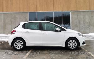 Balts Peugeot 208 2018 Tallina, ar dzinēja tilpumu 1.20 L un nobraukumu 72 tūkst. km par 5999 €, foto 6 vietnē AUTOMOTO.COM.LV