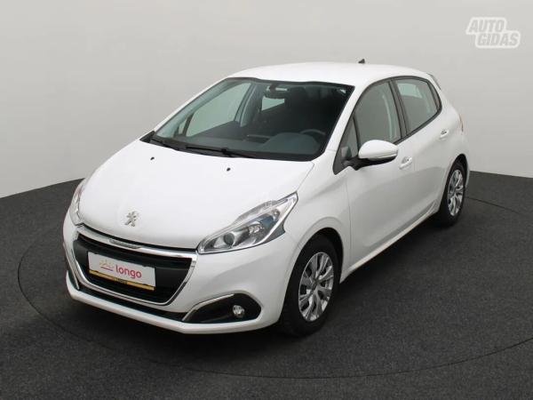 White Peugeot 208 2018 in Vilnius, with an engine capacity of 1.20 L and mileage of 150 thousand km for 5499 €, photo 1 on AUTOMOTO.COM.LV