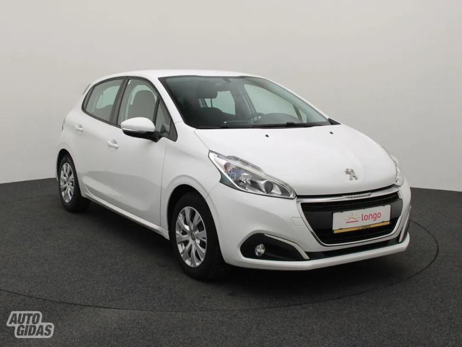 White Peugeot 208 2018 in Vilnius, with an engine capacity of 1.20 L and mileage of 150 thousand km for 5499 €, photo 10 on AUTOMOTO.COM.LV