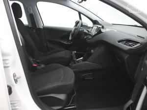 White Peugeot 208 2018 in Vilnius, with an engine capacity of 1.20 L and mileage of 150 thousand km for 5499 €, photo 14 on AUTOMOTO.COM.LV