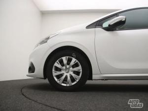 White Peugeot 208 2018 in Vilnius, with an engine capacity of 1.20 L and mileage of 150 thousand km for 5499 €, photo 28 on AUTOMOTO.COM.LV