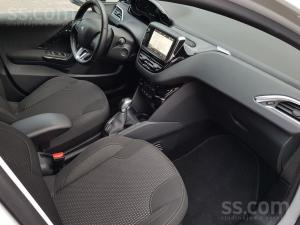 Белый Пежо 208 2019 в Рига, объемом двигателя 1.20 л и пробегом 115 тыс. км за 5500 €, фото 12 на AUTOMOTO.COM.LV