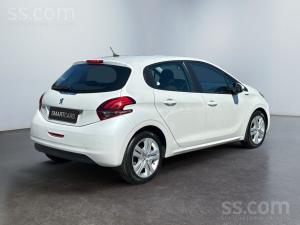Balts Peugeot 208 2019 Rīga, ar dzinēja tilpumu 1.20 L un nobraukumu 48 tūkst. km par 8410 €, foto 6 vietnē AUTOMOTO.COM.LV