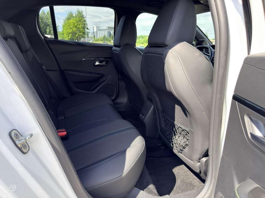 Balts Peugeot 208 2019 Panevēža, ar dzinēja tilpumu 1.50 L un nobraukumu 281 tūkst. km par 6990 €, foto 17 vietnē AUTOMOTO.COM.LV