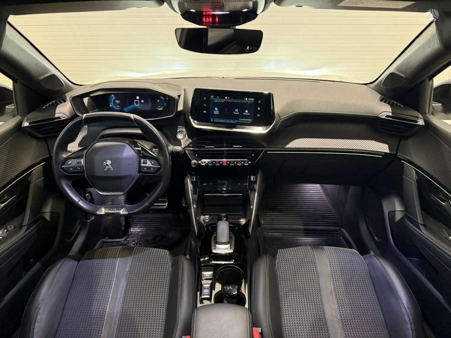 Белый Пежо 208 2020 в Вильнюс, объемом двигателя 0.00 л и пробегом 78 тыс. км за 11950 €, фото 6 на AUTOMOTO.COM.LV