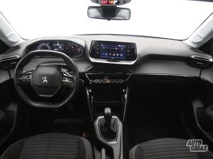 White Peugeot 208 2020 in Vilnius, with an engine capacity of 1.20 L and mileage of 99 thousand km for 10599 €, photo 3 on AUTOMOTO.COM.LV
