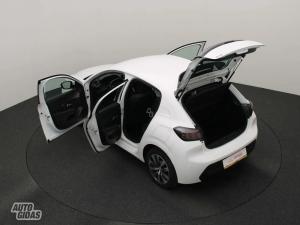 White Peugeot 208 2020 in Vilnius, with an engine capacity of 1.20 L and mileage of 99 thousand km for 10599 €, photo 14 on AUTOMOTO.COM.LV