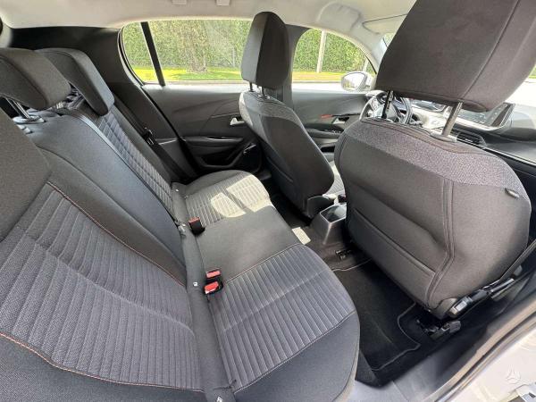 White Peugeot 208 2020 in Taurage, with an engine capacity of 1.50 L and mileage of 234 thousand km for 5950 €, photo 9 on AUTOMOTO.COM.LV