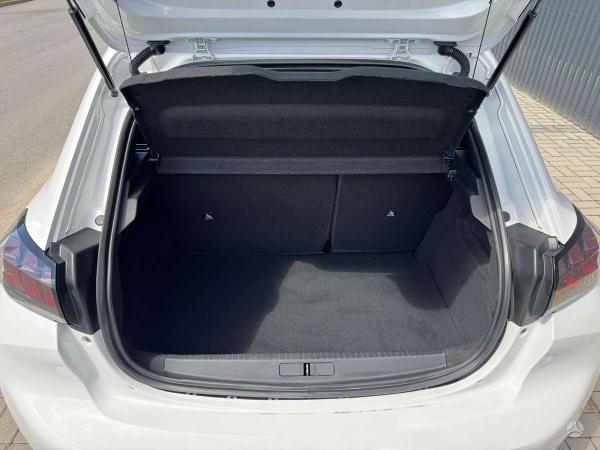 White Peugeot 208 2020 in Taurage, with an engine capacity of 1.50 L and mileage of 234 thousand km for 5950 €, photo 10 on AUTOMOTO.COM.LV