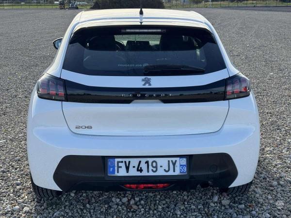 Пежо 208 2020 в Таураге на AUTOMOTO.COM.LV Белый Пежо 208 2020 в Таураге, объемом двигателя 1.50 л и пробегом 234 тыс. км за 6000 €, фото 7 на AUTOMOTO.COM.LV