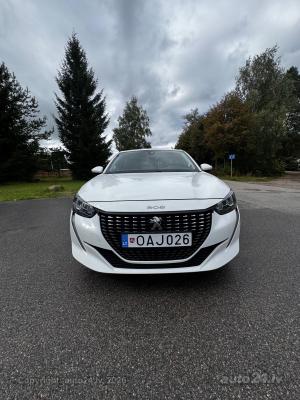 White Peugeot 208 2020 in Riga, with an engine capacity of 1.50 L and mileage of 230 thousand km for 7300 €, photo 4 on AUTOMOTO.COM.LV