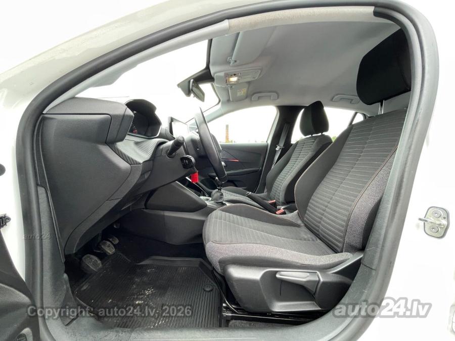 White Peugeot 208 2020 in Riga, with an engine capacity of 1.50 L and mileage of 230 thousand km for 7300 €, photo 17 on AUTOMOTO.COM.LV