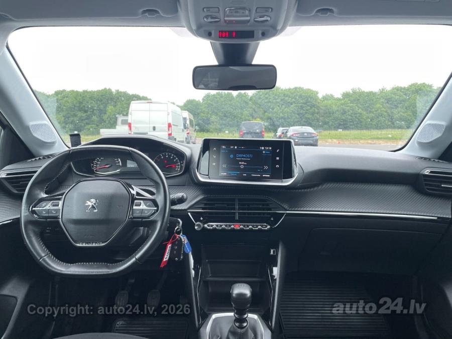 White Peugeot 208 2020 in Riga, with an engine capacity of 1.50 L and mileage of 230 thousand km for 7300 €, photo 20 on AUTOMOTO.COM.LV