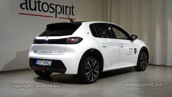 Balts Peugeot 208 2021 Tallina, ar dzinēja tilpumu 0.00 L un nobraukumu 37 tūkst. km par 19990 €, foto 2 vietnē AUTOMOTO.COM.LV