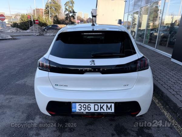 Balts Peugeot 208 2021 Tallina, ar dzinēja tilpumu 0.00 L un nobraukumu 46 tūkst. km par 14900 €, foto 3 vietnē AUTOMOTO.COM.LV