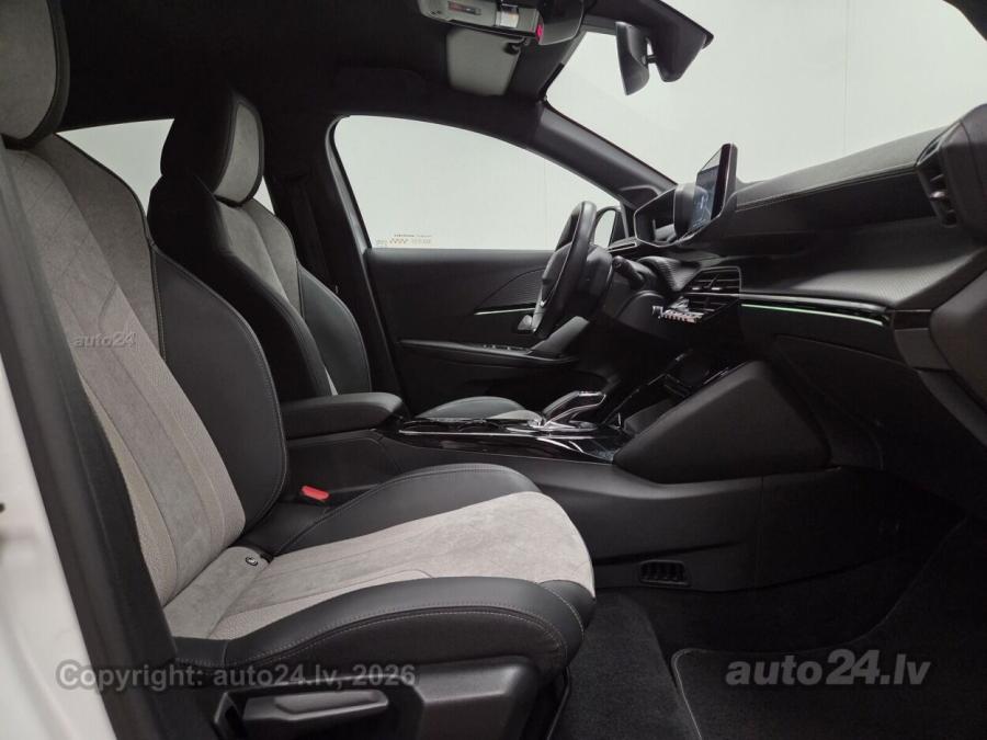 Balts Peugeot 208 2021 Tallina, ar dzinēja tilpumu 0.00 L un nobraukumu 27 tūkst. km par 17500 €, foto 18 vietnē AUTOMOTO.COM.LV