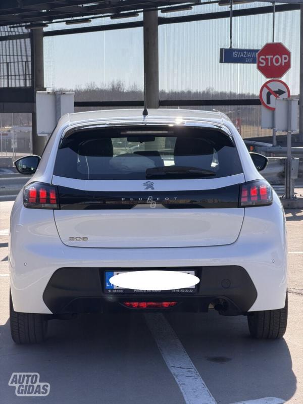 Balts Peugeot 208 2021 Šauļi, ar dzinēja tilpumu 1.20 L un nobraukumu 76 tūkst. km par 12500 €, foto 10 vietnē AUTOMOTO.COM.LV