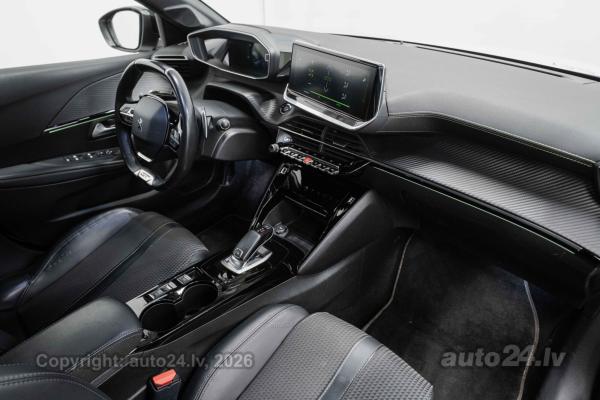 White Peugeot 208 2021 in Tallinn, with an engine capacity of 1.20 L and mileage of 86 thousand km for 14600 €, photo 7 on AUTOMOTO.COM.LV