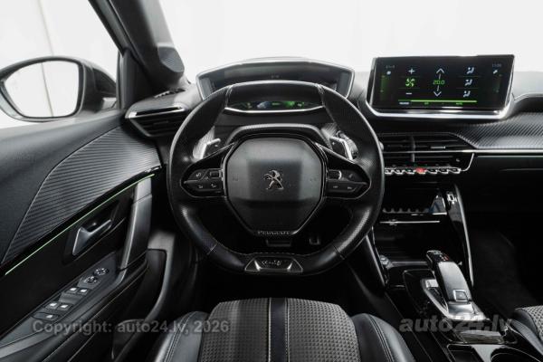White Peugeot 208 2021 in Tallinn, with an engine capacity of 1.20 L and mileage of 86 thousand km for 14600 €, photo 10 on AUTOMOTO.COM.LV