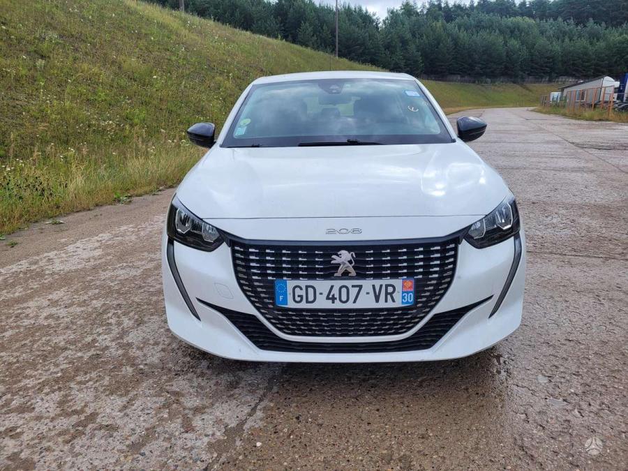 White Peugeot 208 2021 in Vilnius, with an engine capacity of 1.50 L and mileage of 173 thousand km for 8469 €, photo 13 on AUTOMOTO.COM.LV